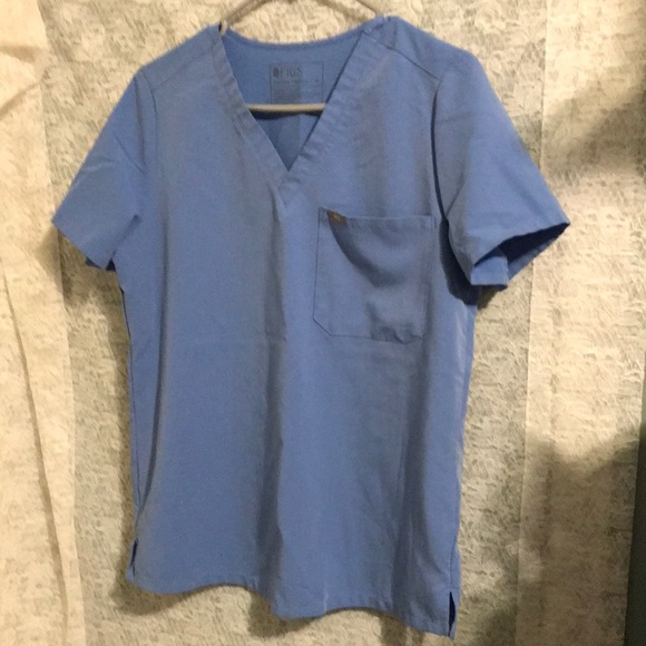 Figs | Tops | Figs Scrub Top Final Price | Poshmark